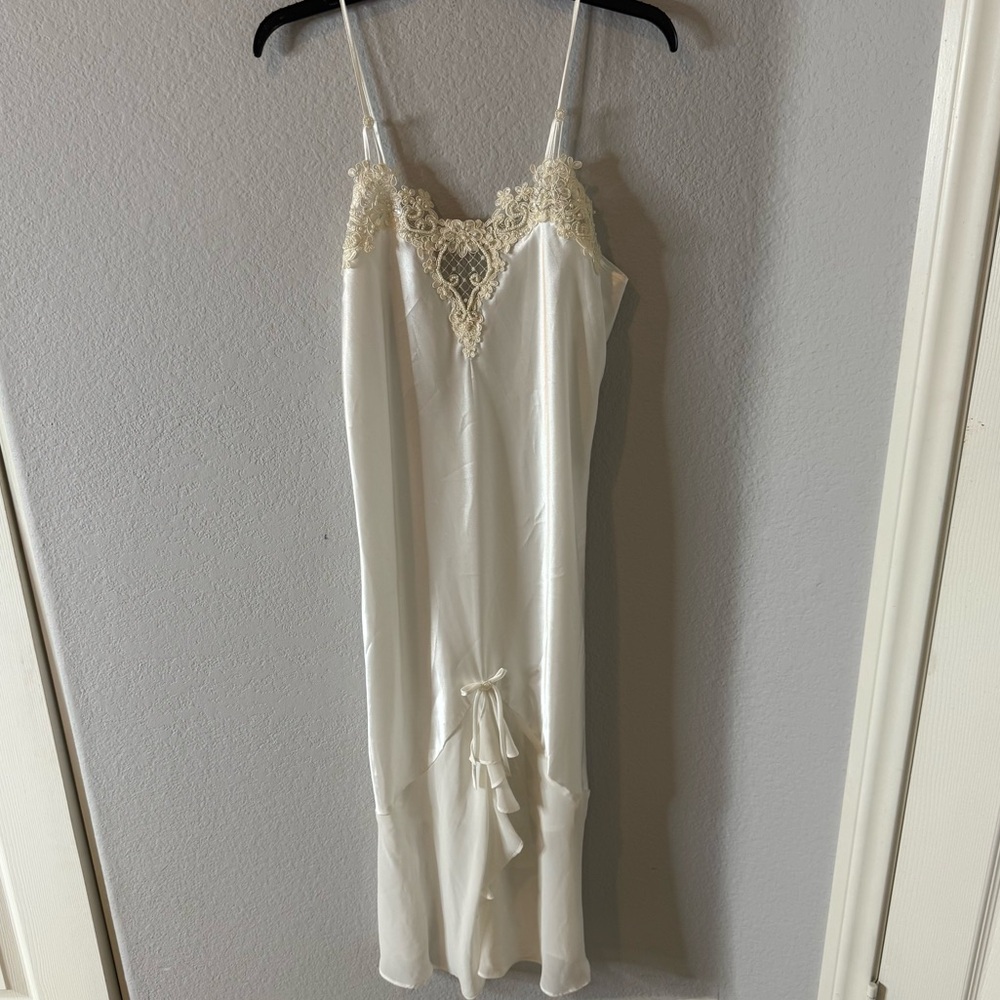 Vintage Dentelle Slick Nightgown Slip Dress - Gem